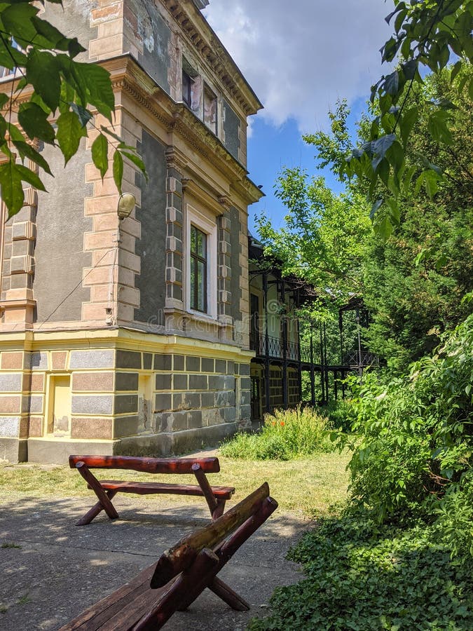 Macea Castle or Csernovics Castle - Dendrological Park Macea Arad, Arad ...