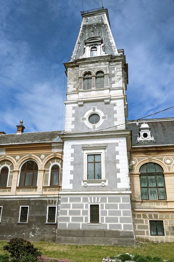 Macea Castle or Csernovics Castle - Dendrological Park Macea Arad, Arad ...