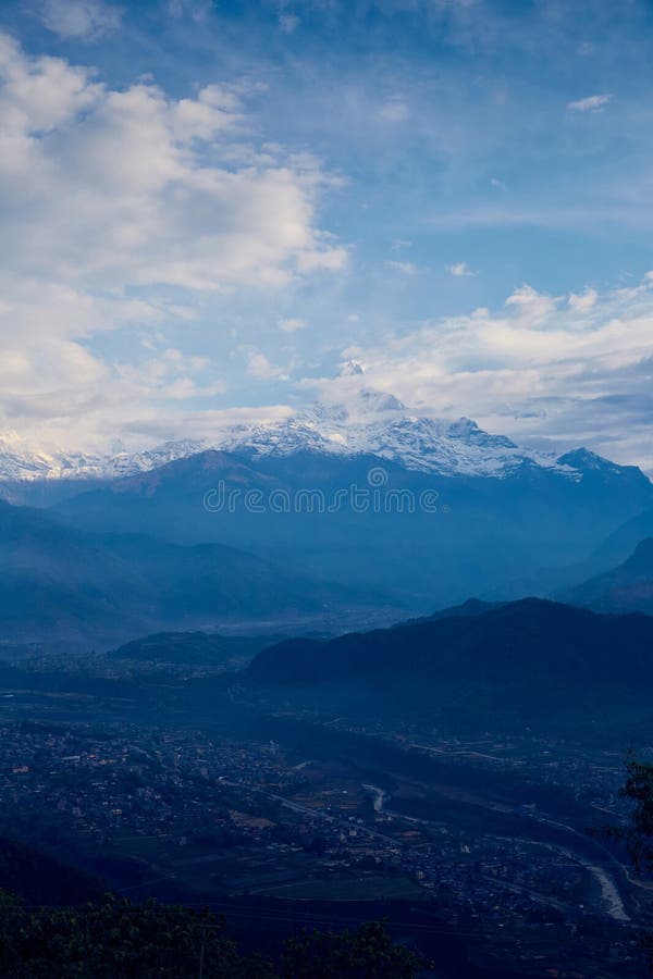 Machhapuchhre (Fishtail) Mountain Peak, Nepal Stock Photo - Image of ...