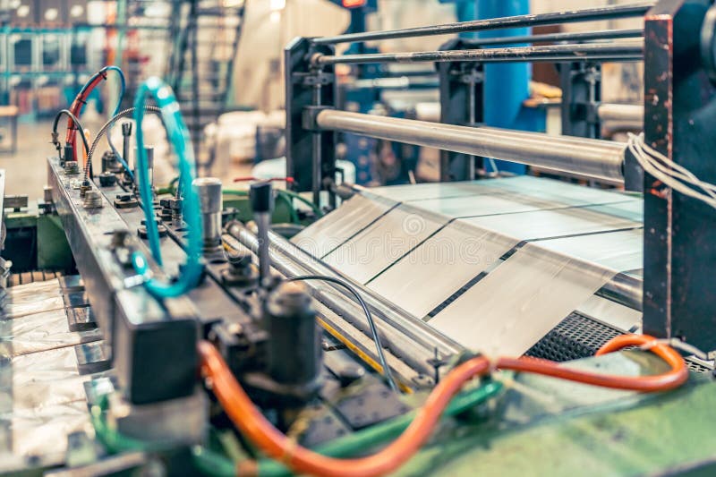 Machine for Adjusting and Dosing Plastic Packaging for Distribution ...