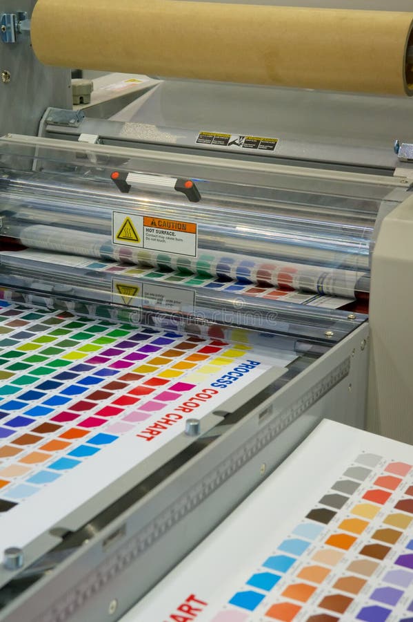 Impression. Machine D'impression. L'imprimante Applique Des Encres D ...