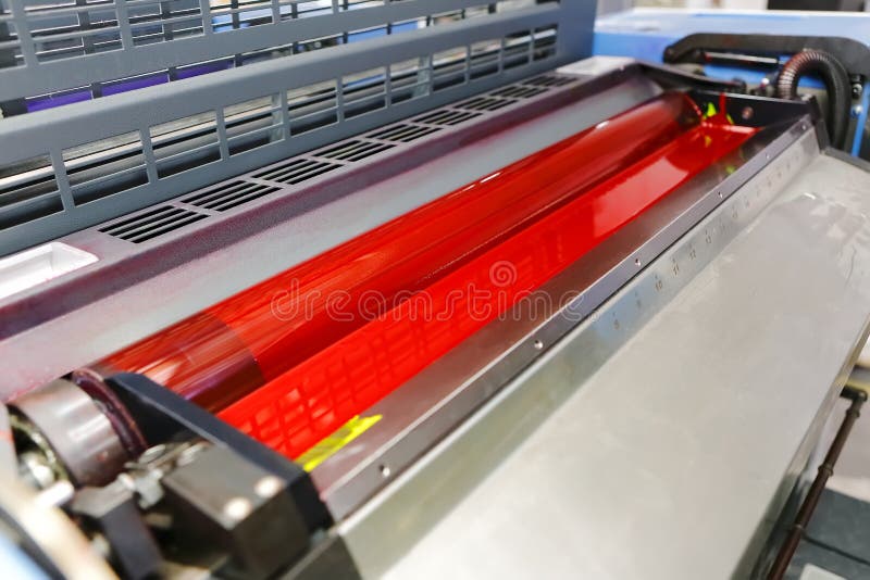 Machine D'impression Offset - Encre Magenta Photo stock - Image du cyan ...
