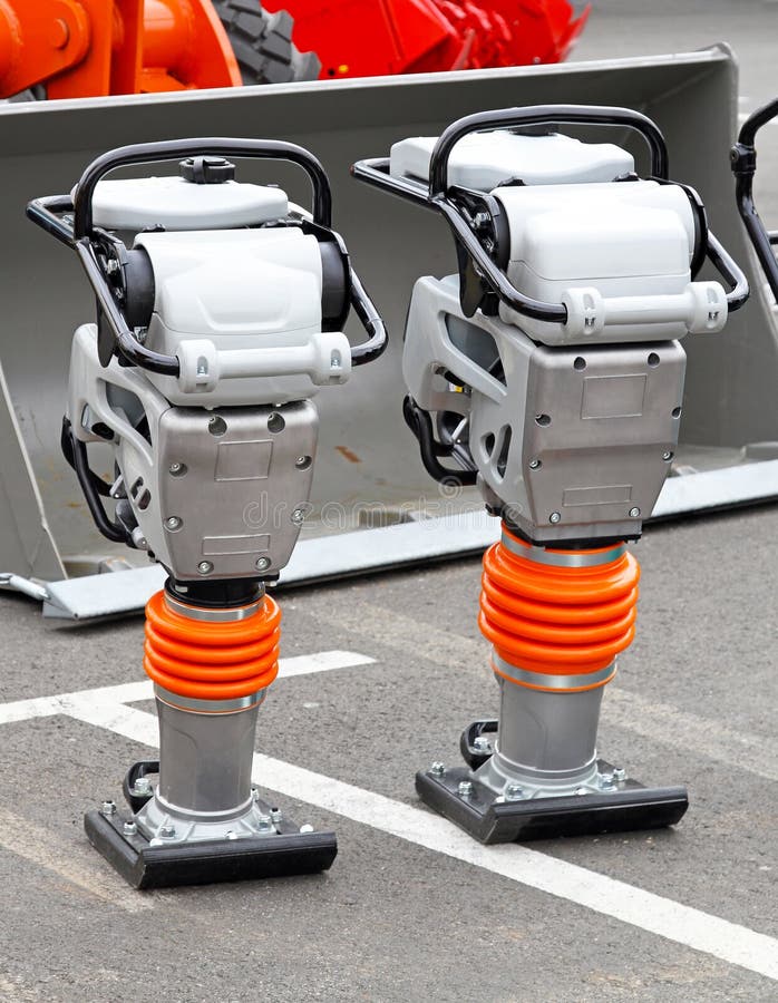 Pantin De Compacteur De Plat D'outil D'industrie Photo stock - Image du ...