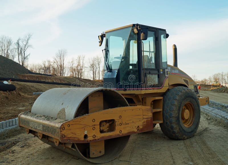 Machine De Compacteur Sur Le Chantier De Construction Photo éditorial ...