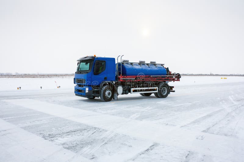 The Machine for the Distribution of Liquid Anti-icing Reagents on ...