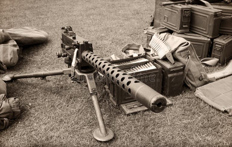 Machine gun and ammo boxes stock image. Image of caliber - 10277961