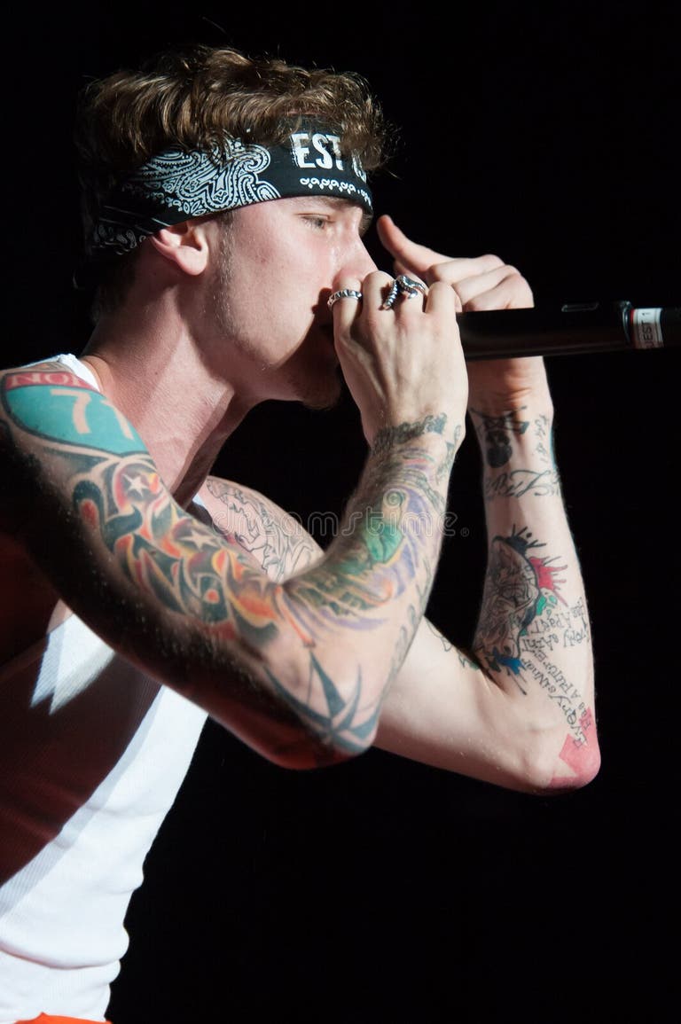 172 Machine Gun Kelly Wide Stock Photos - Free & Royalty-Free Stock ...