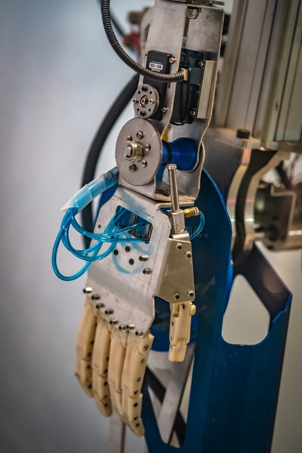 Machine Industrielle De Robotique Pour La Ligne De Fabrication Image ...