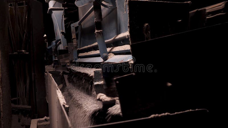 Machine for Selection and Crushing of Crushed Rubble and Stone ...