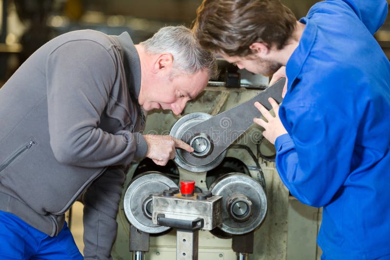 Machinist Adjusting Machine Stock Image - Image of factory, open: 96541523