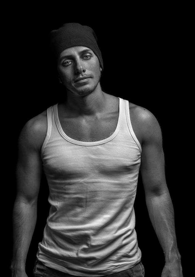 1,700+ Macho Free Stock Photos - StockFreeImages