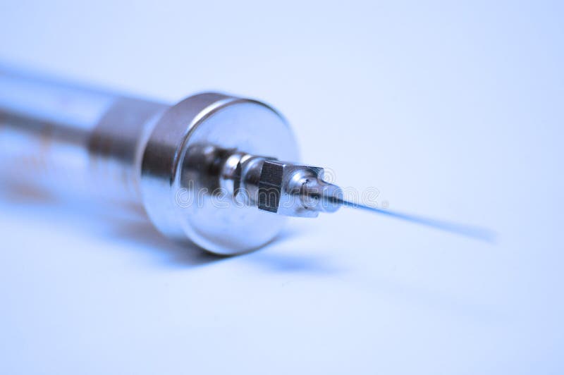 Siringa, Droga, Mucchio Dell'altro Farmaco E Pacchetto Di Bolla Giallo ...