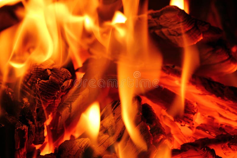 Macro foto del fuoco fotografia stock. Immagine di pericolo - 71770200