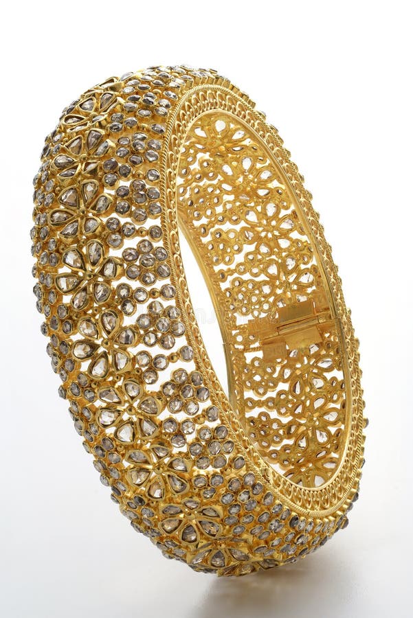 Macro shot of Gold jewelry stock photo. Image of jewelry - 106754264