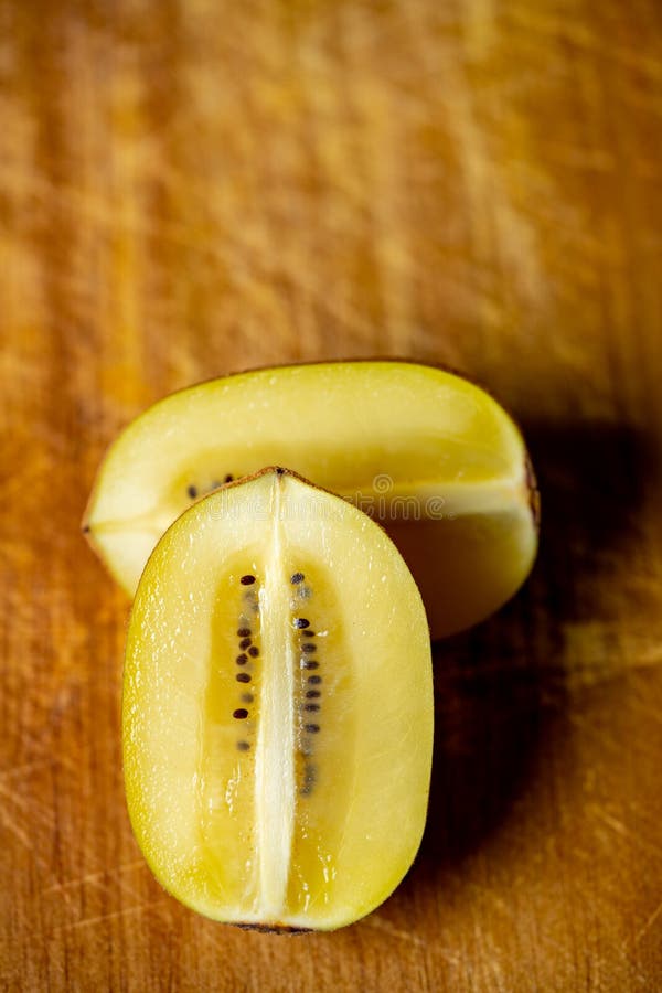 Macro Sliced Yellow Kiwi Fruit Stock Image - Image of kiwi, food: 234375205