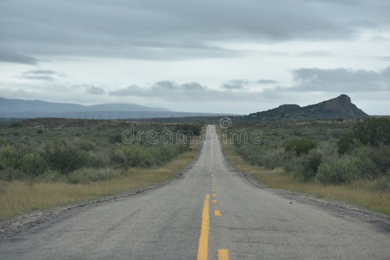 Wide Open Road in West Texas Stock Image - Image of green, white: 206963805