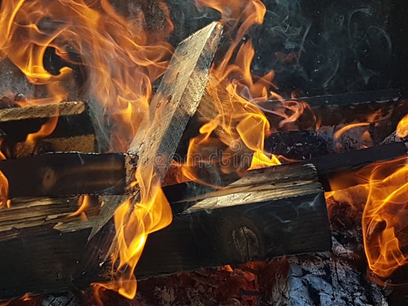 Madera imagen de archivo. Imagen de chapeado, rayas, hardwood - 95633685