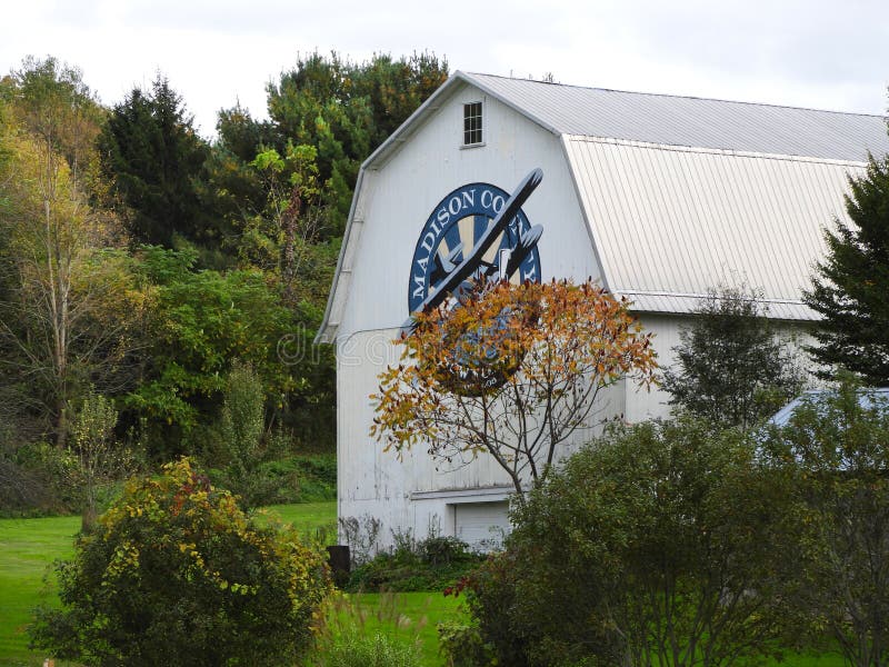 Madison County White Barn in Fall Foliage Editorial Photo - Image of ...