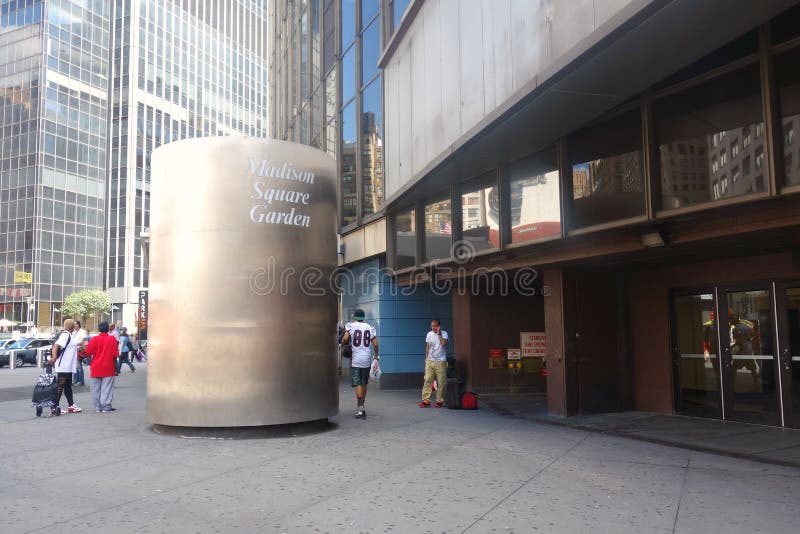 Madison Square Garden editorial stock image. Image of city - 44292359