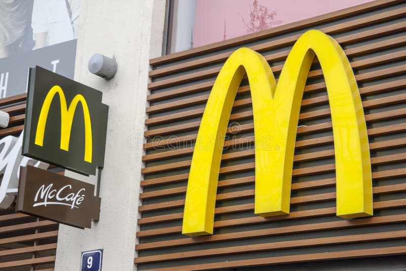 McDonald s sign editorial image. Image of store, donald - 30411415