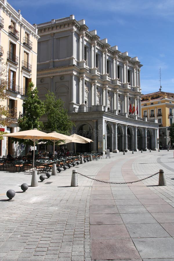 1+ Opera house madrid Free Stock Photos - StockFreeImages