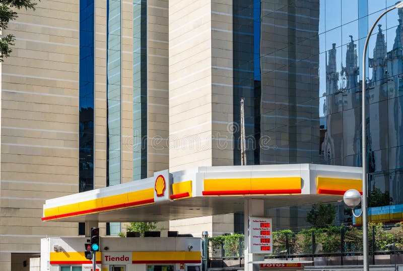 View of a Shell Gas Station in Madrid, Spain Editorial Image - Image of ...