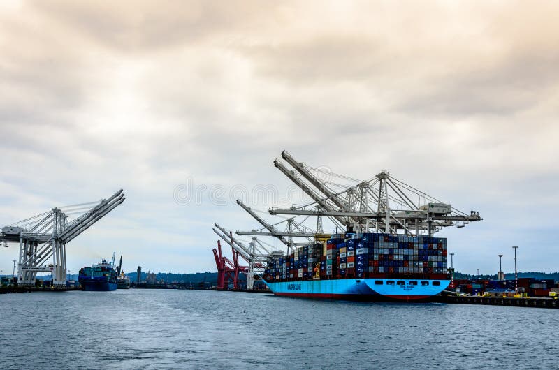 138 Seattle Container Terminal Stock Photos - Free & Royalty-Free Stock ...