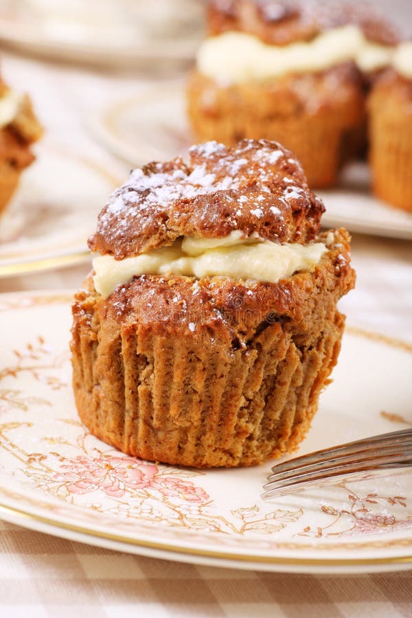 Magdalena del café foto de archivo. Imagen de doble, dulce - 19058614