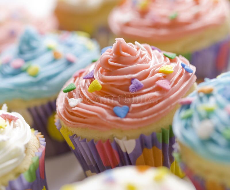 Magdalena del postre foto de archivo. Imagen de alimento - 11470138