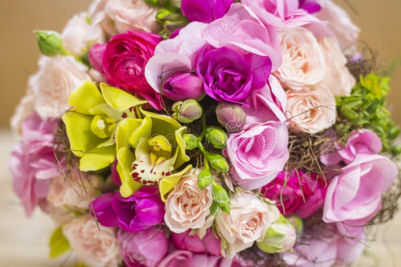 Magenta wedding bouquet stock photo. Image of happy, gold - 83291256