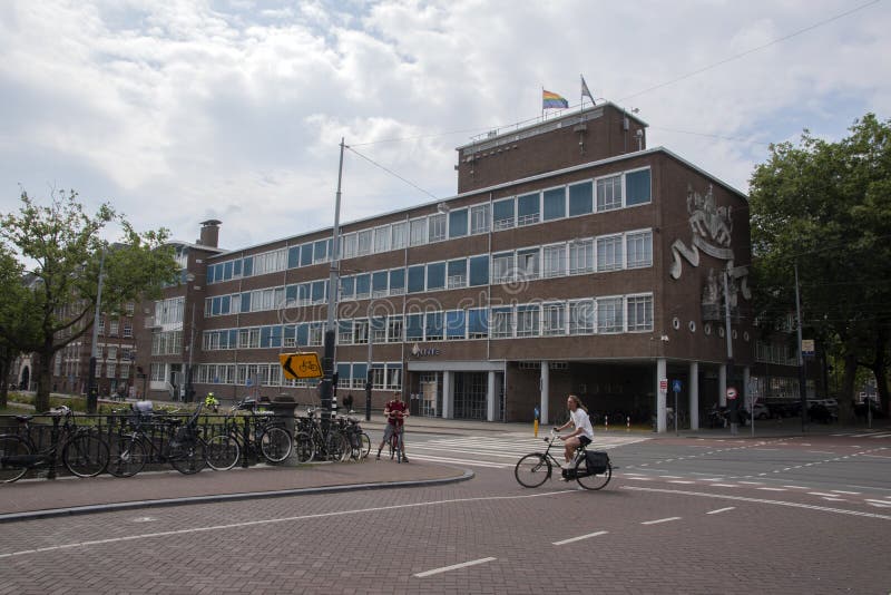 Magic Circus in Theme Park Zone at Sydney Royal Easter Show. Editorial ...