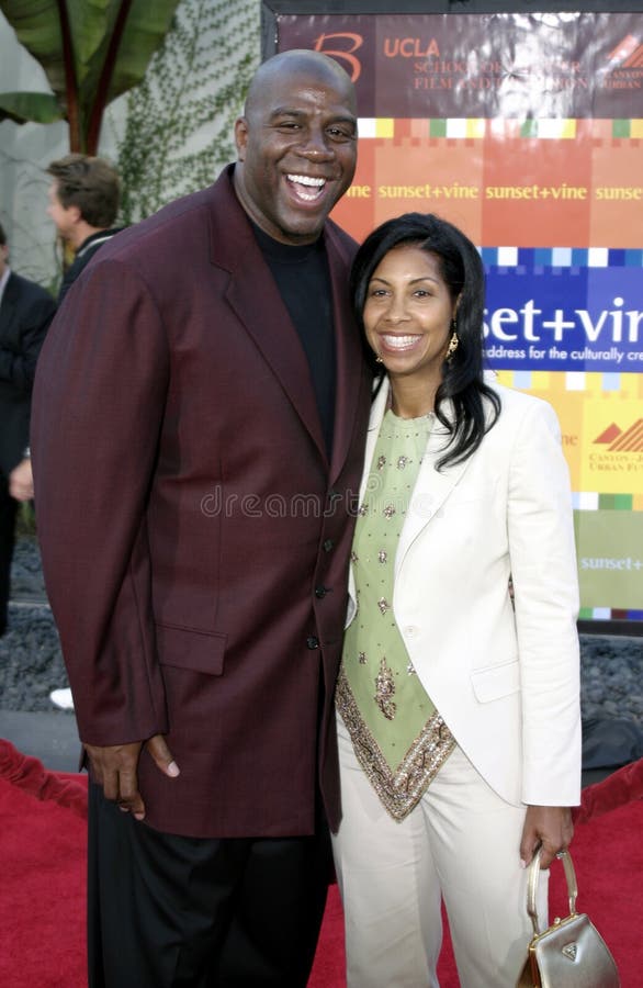 Earlitha Kelly Und Magic Johnson Redaktionelles Bild - Bild von ...