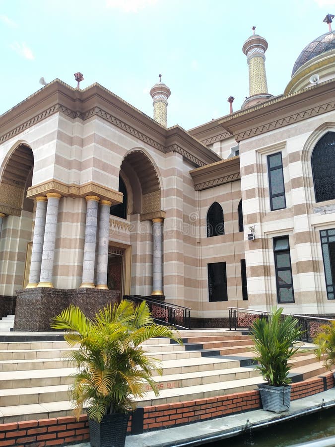 The Magnificent Building of the Al Aqsa Mosque Stock Photo - Image of ...
