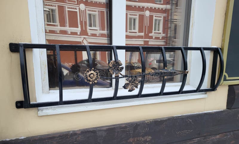 A Magnificent Pattern of Forged Metal Window Grilles. Forged Lattice ...