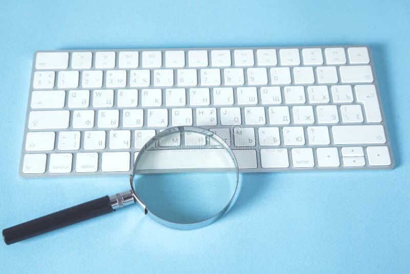 Magnifier and mouse stock photo. Image of paper, concept - 169900212