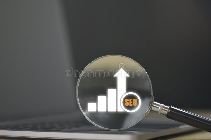 Magnifier Shows Growth Graph and Shows SEO Concept, Optimization ... Magnifier Shows Growth Graph and Shows SEO Concept, Optimization ...