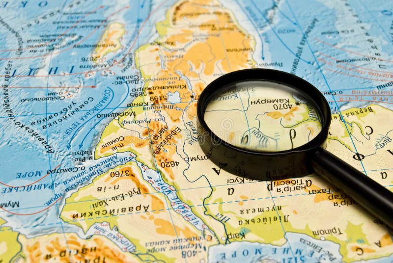 Lighted Magnifying Glass Map