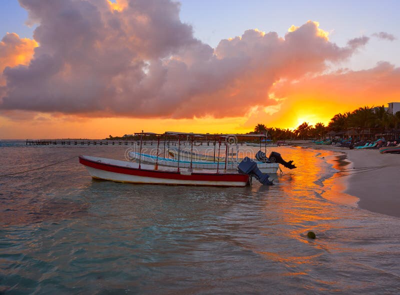 Mahahual Caribbean Beach in Costa Maya Stock Photo - Image of seascape ...