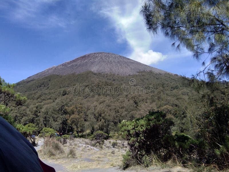 Gunung Mahameru
