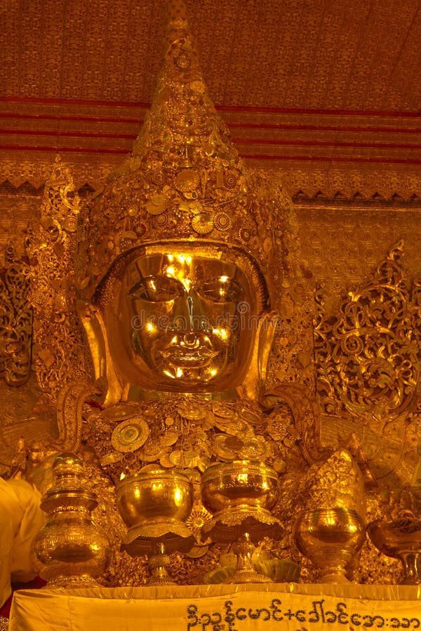 Mahamuni Buddha stock image. Image of people, beautiful - 43260435