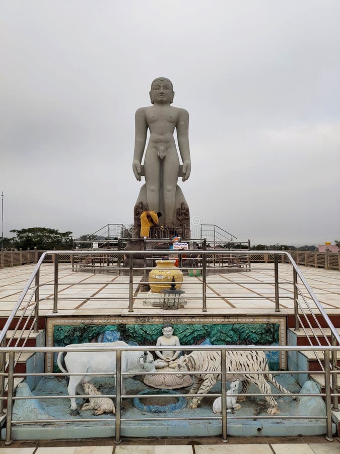 Mahaveer Jain temple editorial photo. Image of digamber - 181889171
