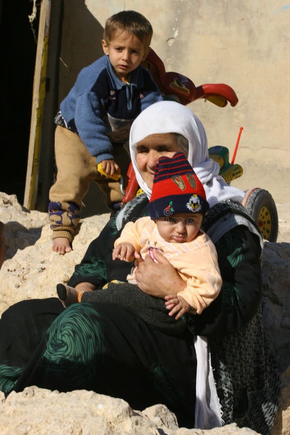 Mahmur Refugee Camp editorial photography. Image of maxmur - 24301692