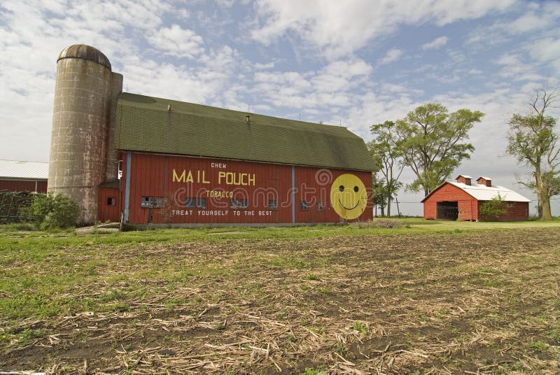 Mail pouch barn stock image. Image of farm, buildings - 5333295