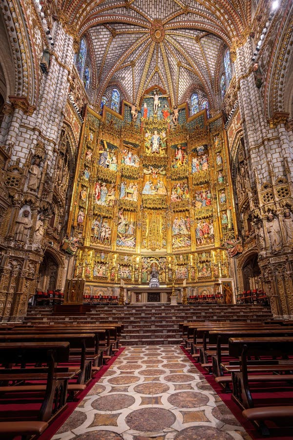 Main Altar at Toledo Cathedral Interior - Toledo, Spain Editorial Photo ...