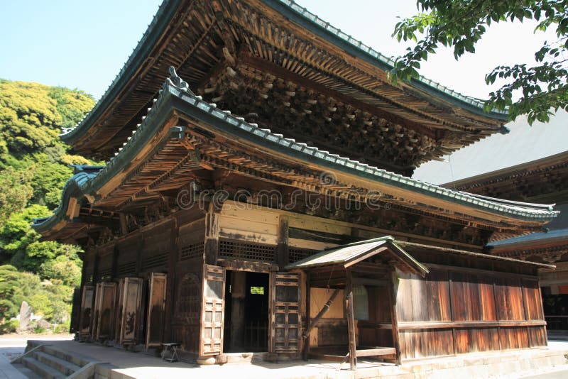 Main Hall of Kencho Ji in Kamakura, Japan Stock Photo - Image of temple ...