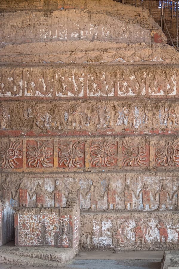 Ancient Mural at Huaca De La Luna Archaeological Site - Trujillo, Peru ...
