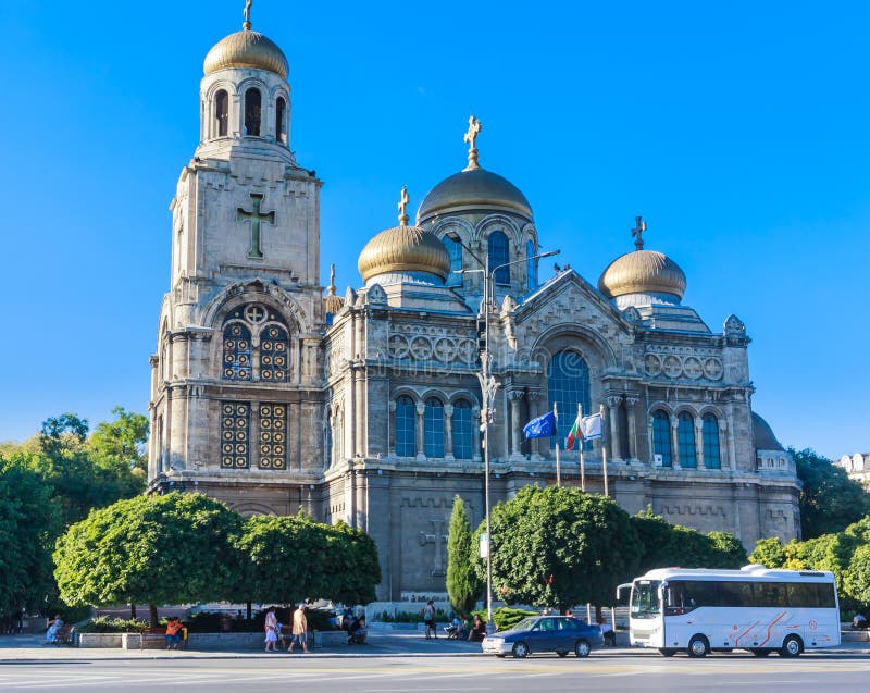 Varna Cathedral Blue Sky, Bulgaria Editorial Photo - Image of eastern ...