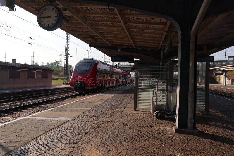 Falkenberg/Elster editorial image. Image of public, tree - 128267720
