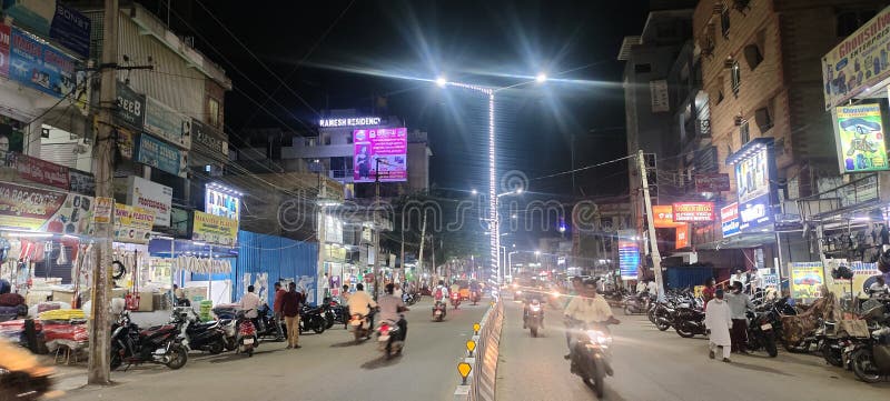 Main Road Shopping Street Light Editorial Photo - Image of main, street ...
