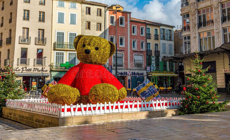 The Main Square of Narbonne, France. Editorial Stock Image - Image of ...